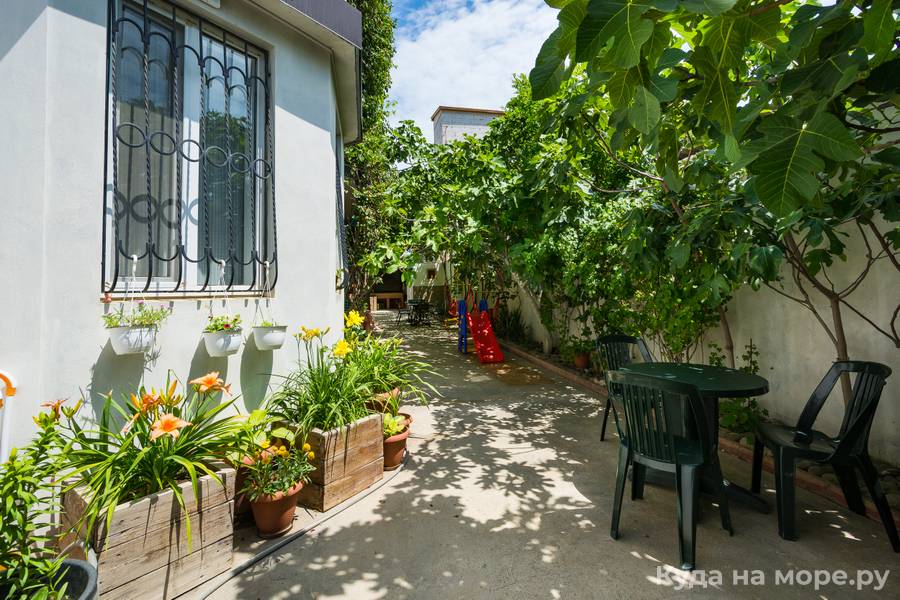 Гостевой дом «Georich» (Георич) - Судак,ул. Сурожская, д. 23 ...