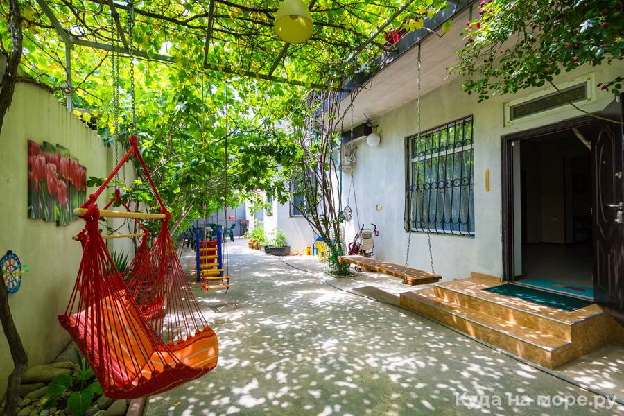 Гостевой дом «Georich» (Георич) - Судак,ул. Сурожская, д. 23 ...